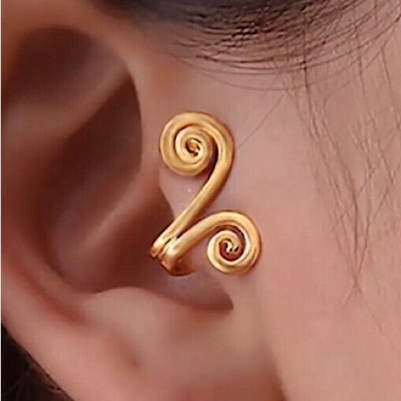 Jewelry | 125new Gold Double Swirl Tragus Ear Cuff Earring | Poshmark